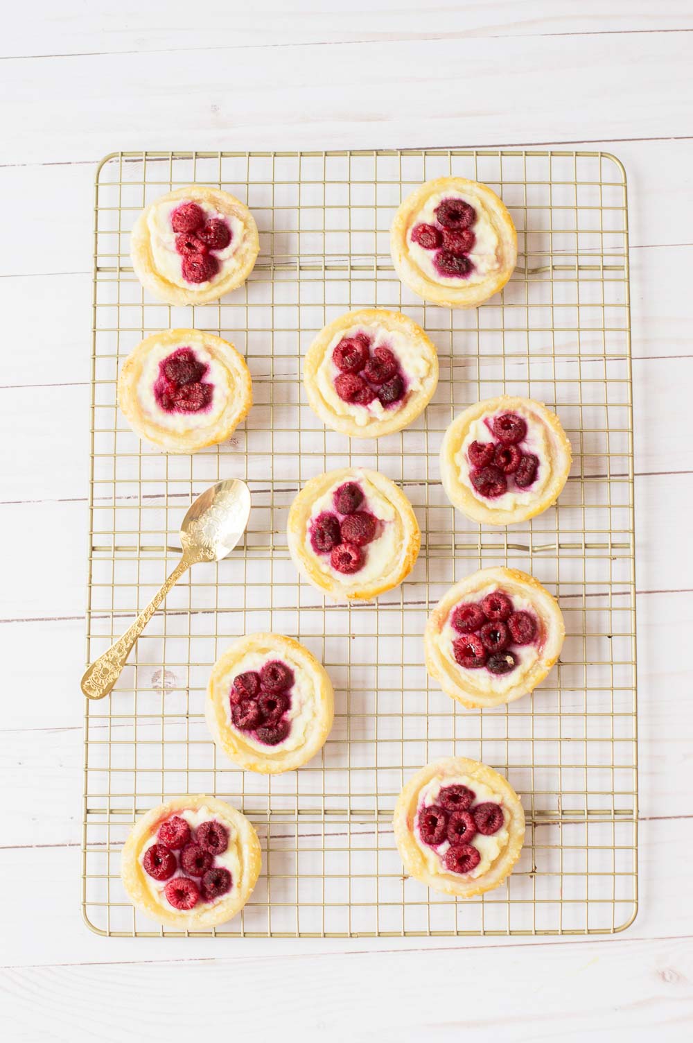 Easy, Light, Flaky Raspberry Puff Pastry Tart Recipe